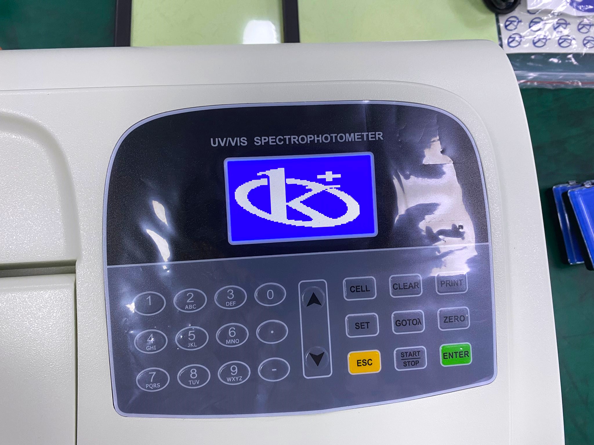 How does a spectrophotometer work? - Kalstein